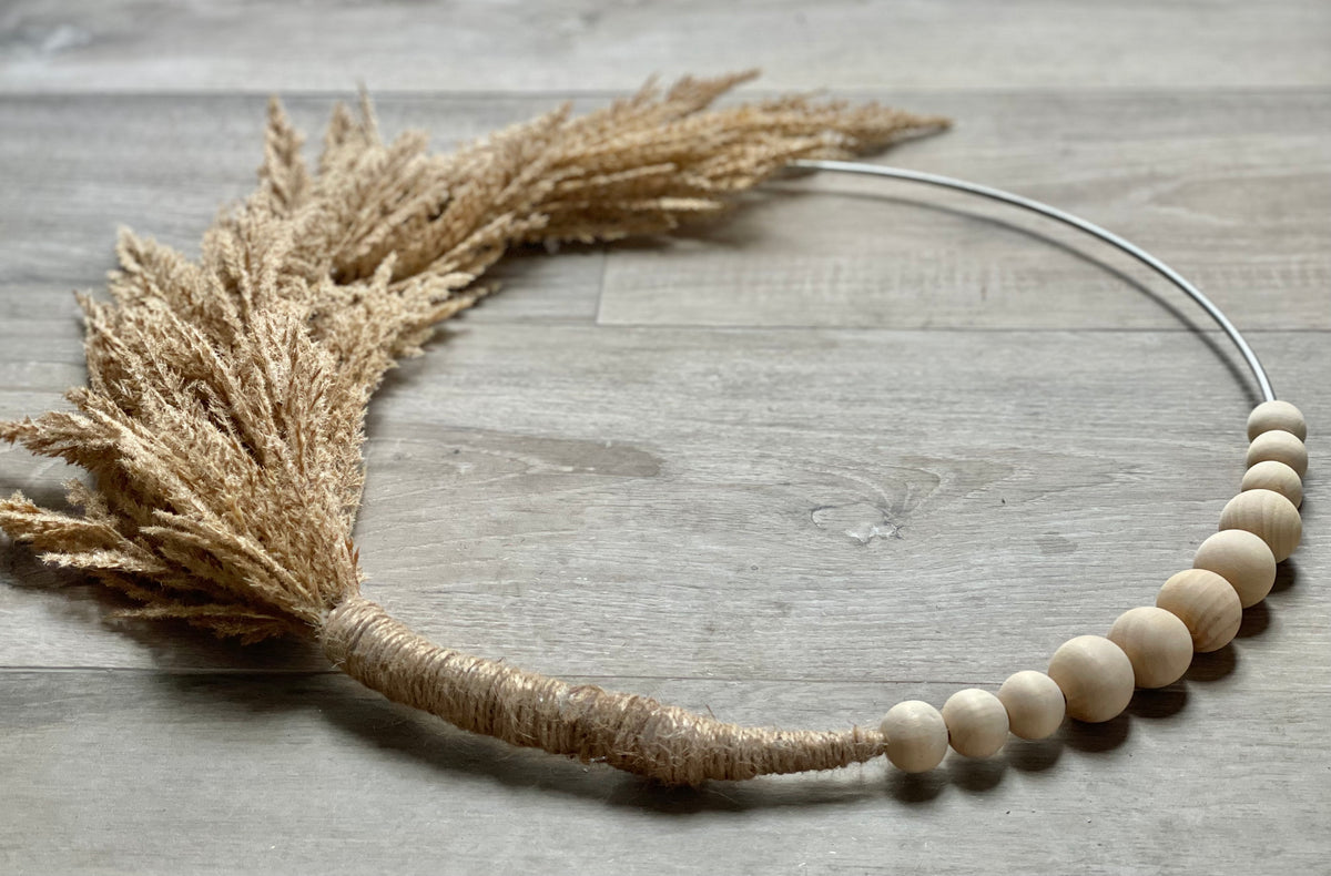 Hay Hay Hay – Bee Made